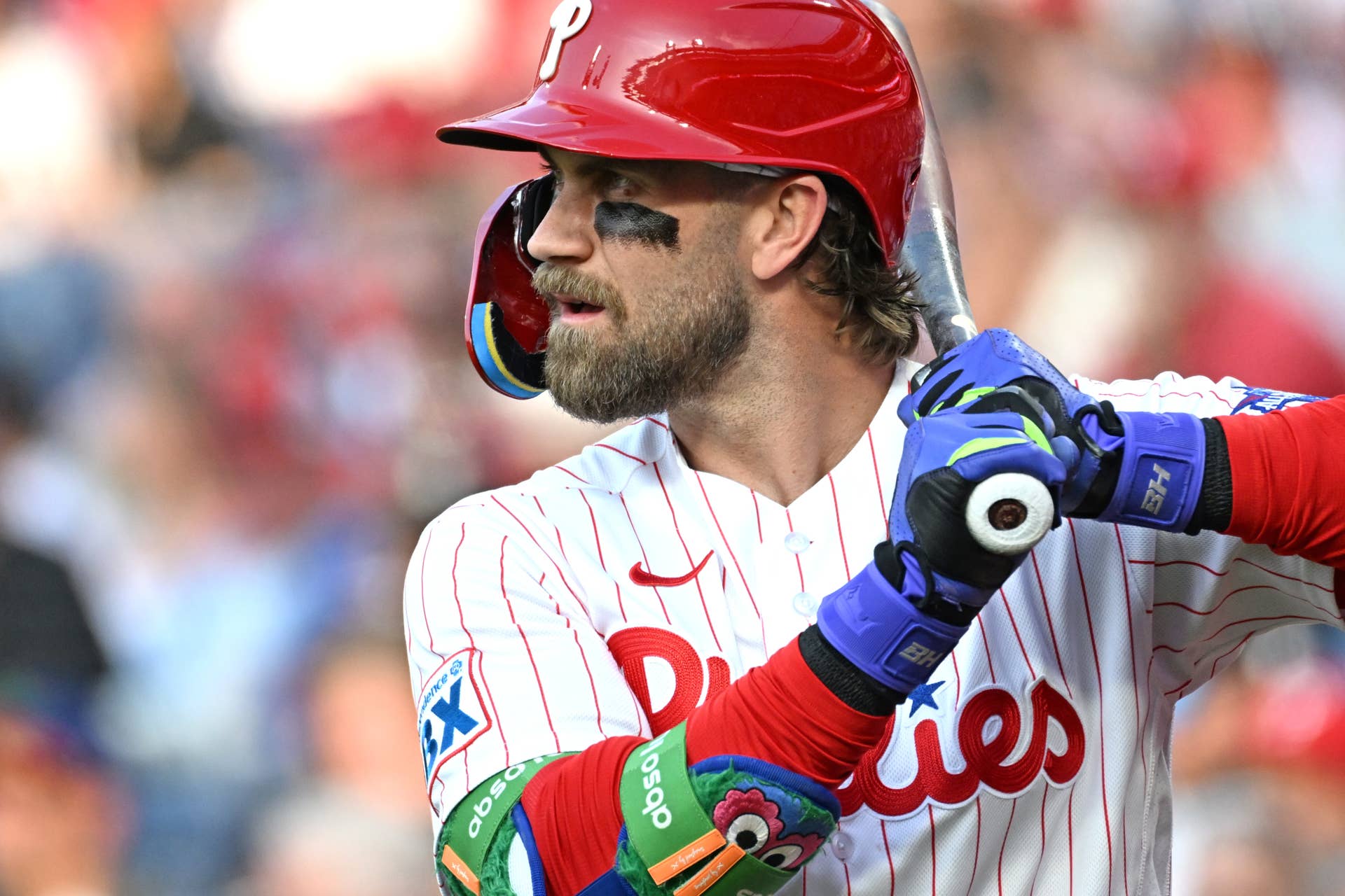 Bryce Harper Entering Home Run Derby Under 1 Condition - Lindys Sports