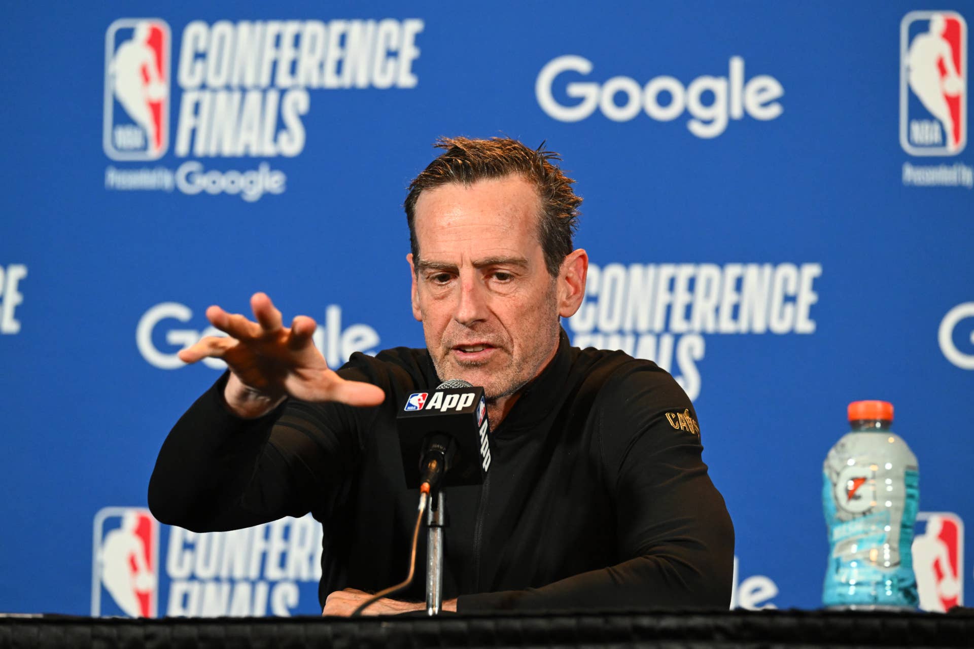 Kenny Atkinson Sends Knicks Message As Debate on Cavs Future Grows ...