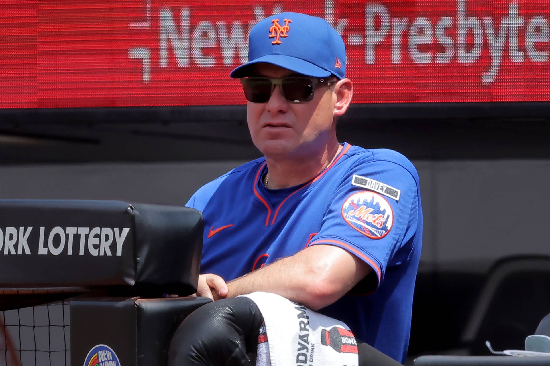 Mets Fired Mendoza — History Says It Won't Help - Lindy's Sports