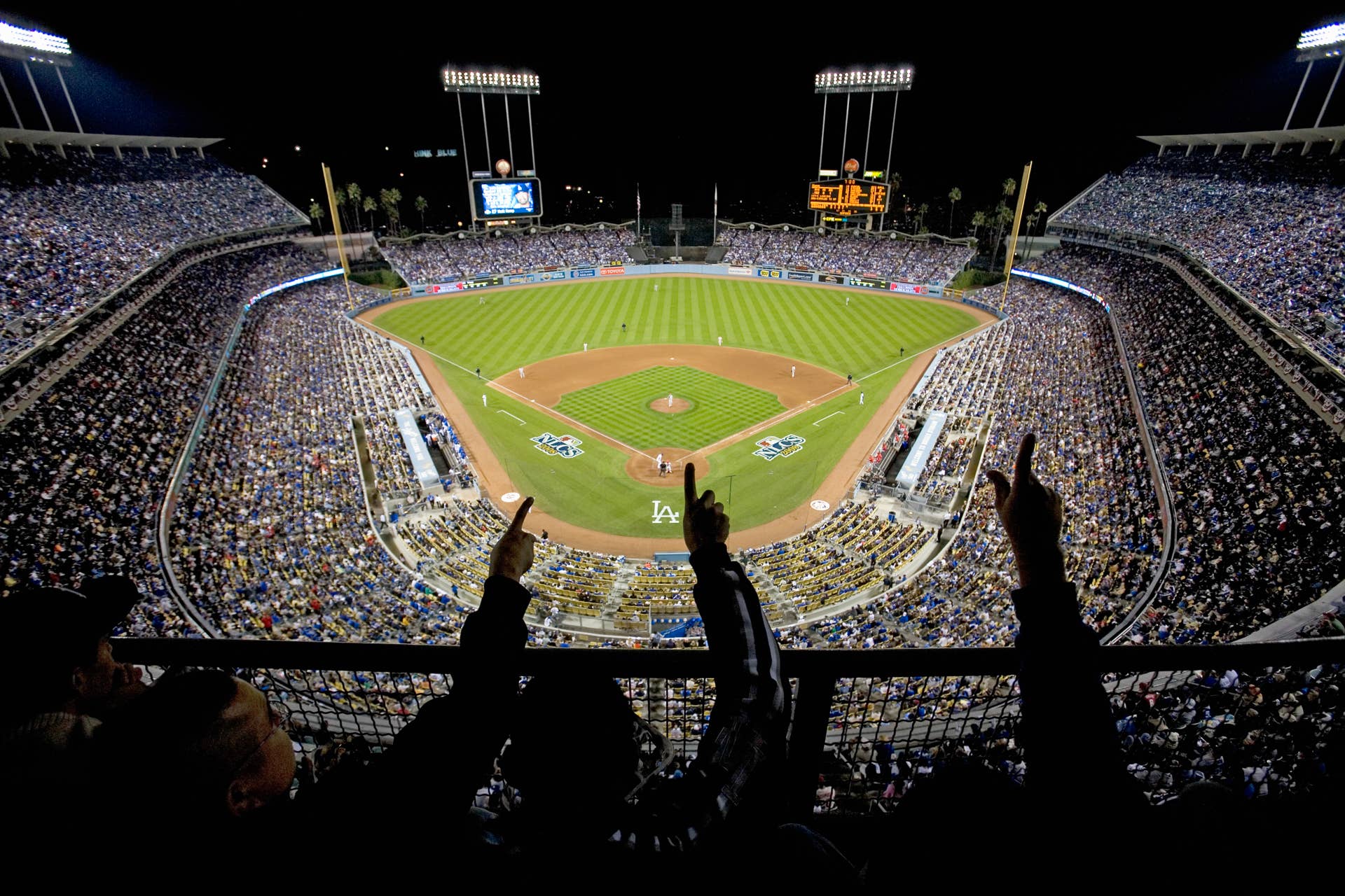 MLBPA fires back at MLB owners after latest labor proposal - Lindy's Sports