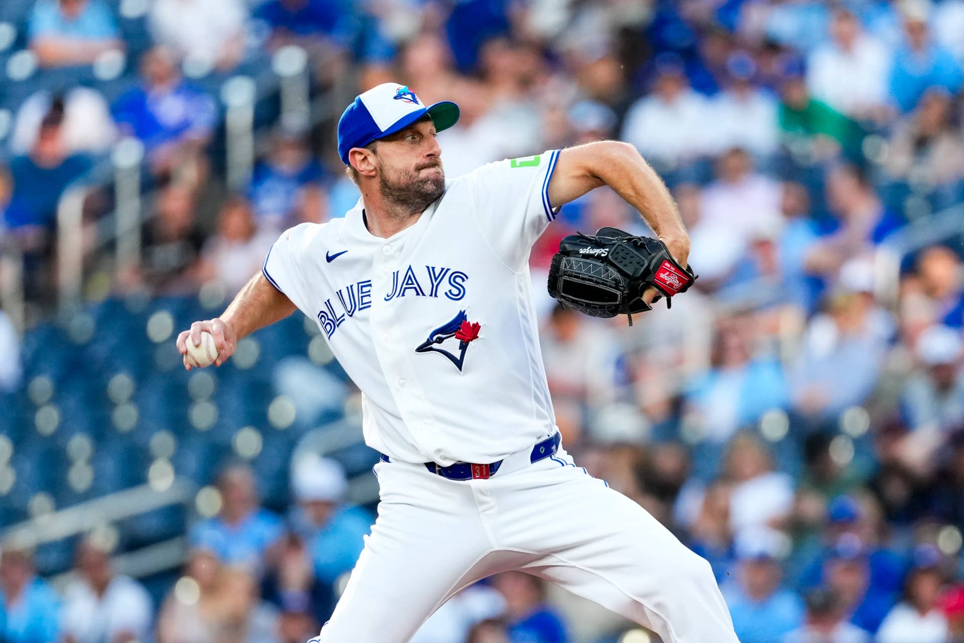 Blue Jays Facing Difficult Decision On Future Hall Of Famer - Lindy's ...