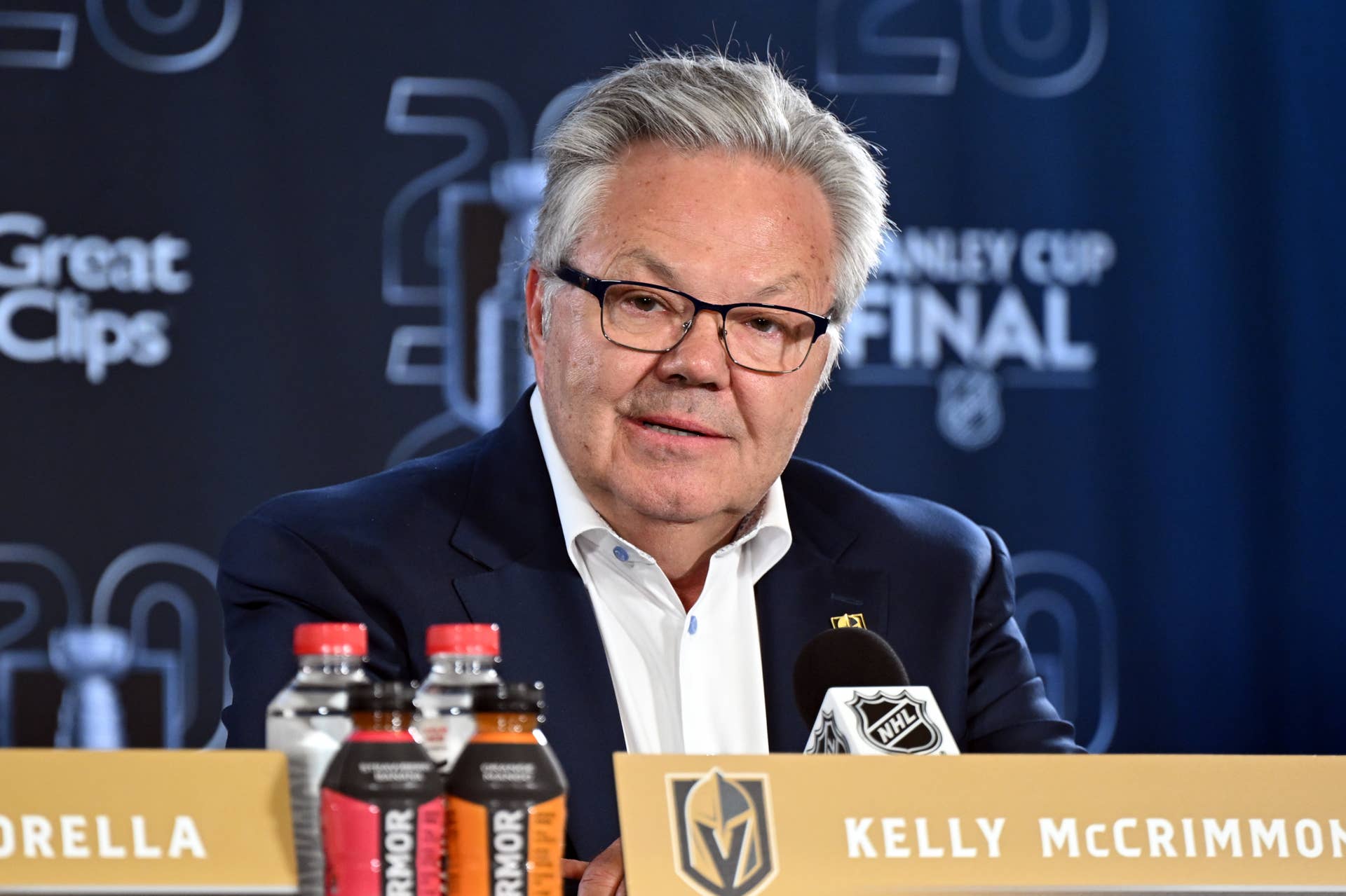 Golden Knights Lean Into Villain Role in League of 'Jealousy' - Lindy's ...
