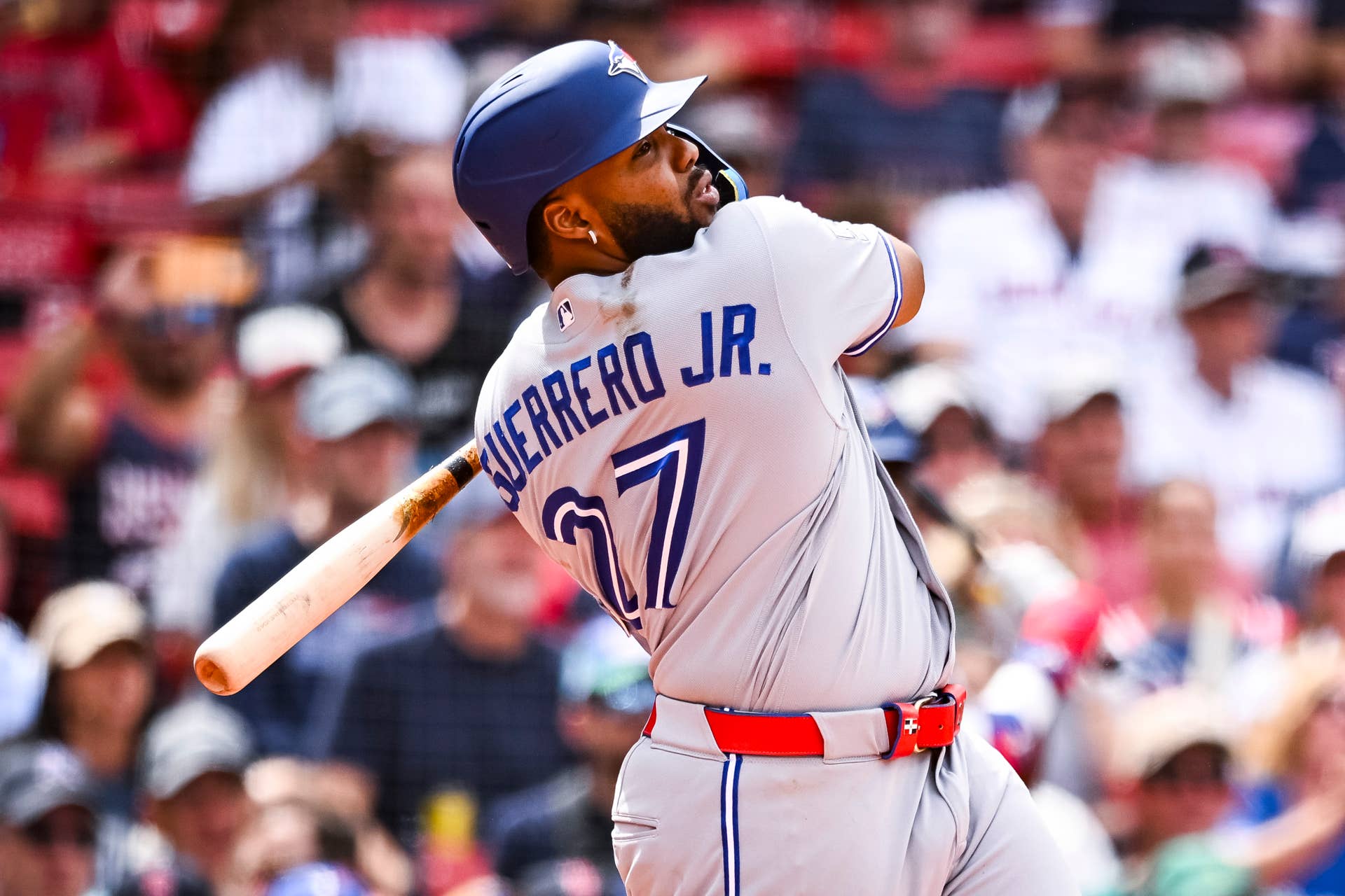 Vladimir Guerrero Jr. Finally Starts to Heat Up for the Red-Hot Blue ...