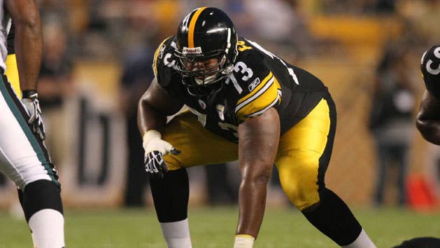 Steelers, OG Foster agee to three-year deal - Lindys Sports