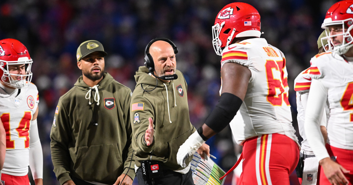 Chiefs Coach Predicted to Land With 14-Loss NFL Team - Lindys Sports