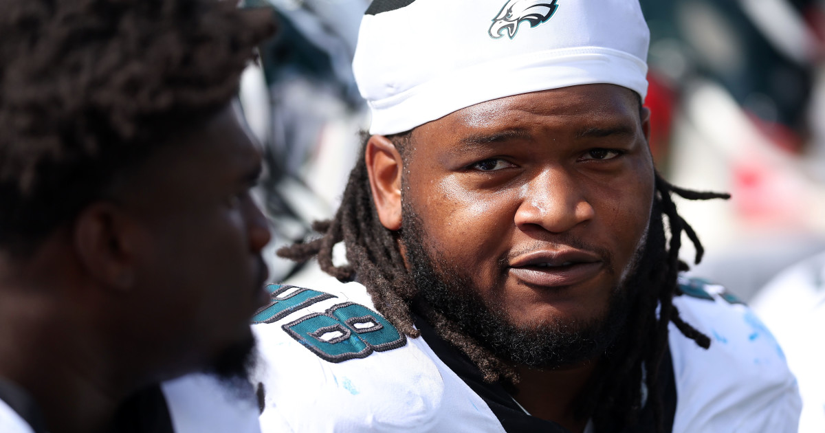 Jalen Carter Injury Update Emerges Before Eagles-Bills Game - Lindys Sports