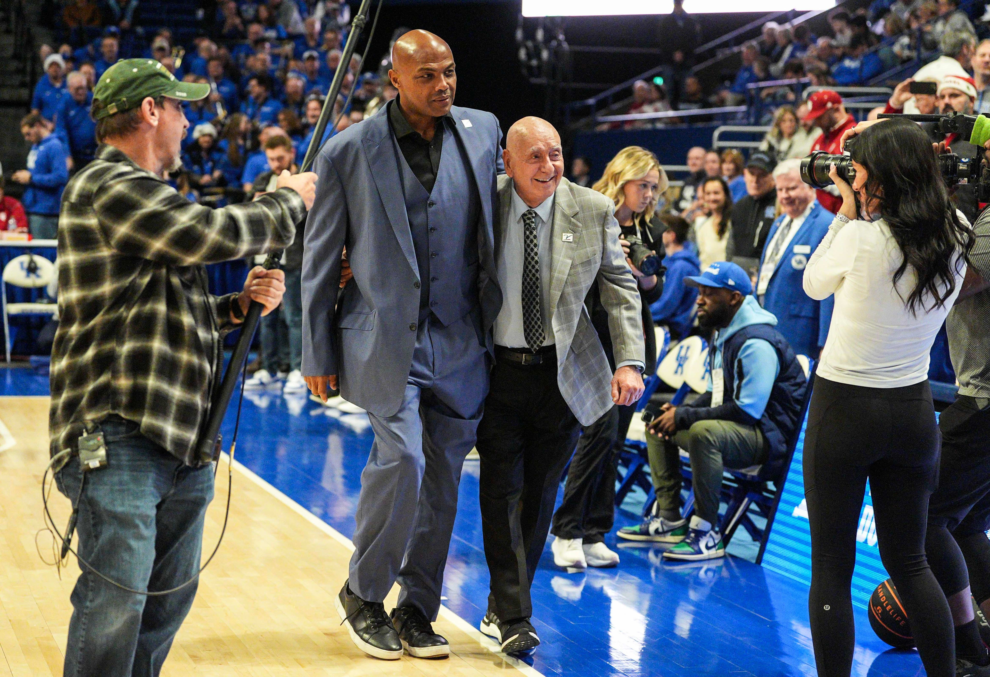 Charles Barkley, Shaquille O'Neal Make Dick Vitale's Night With ...