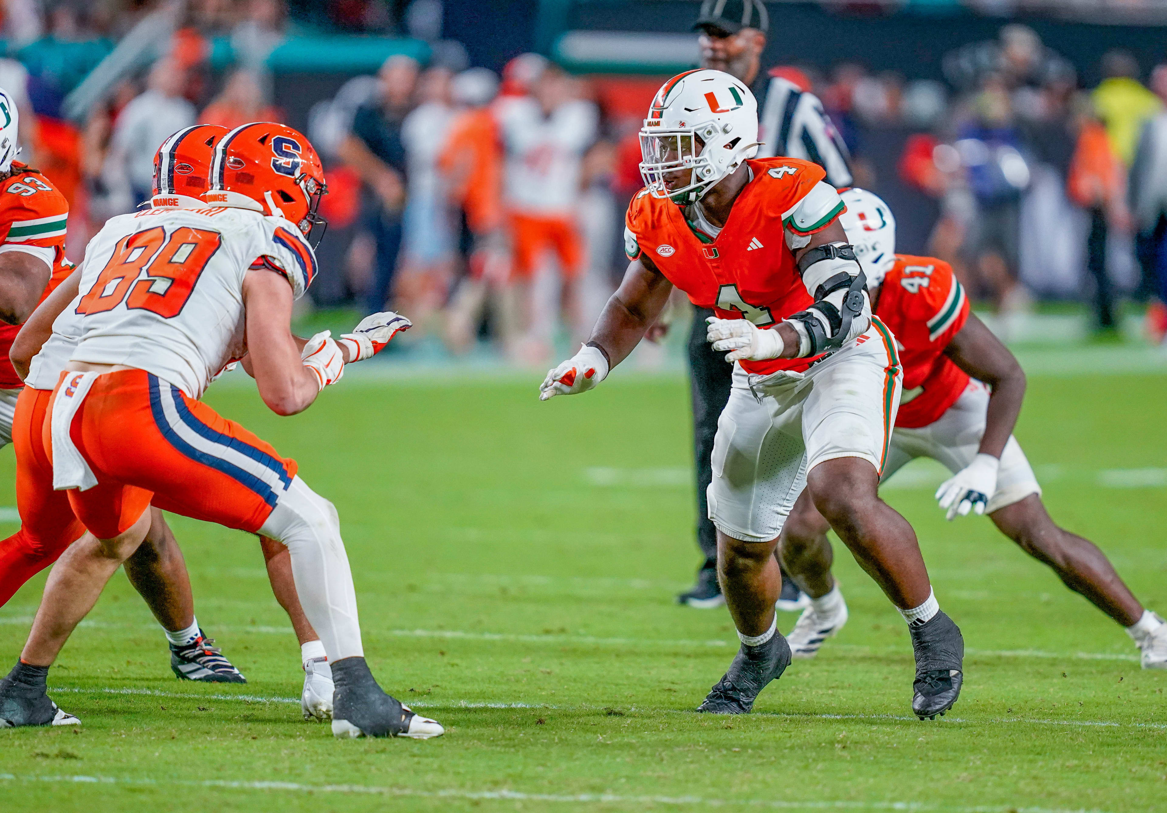 Rueben Bain Jr. Predicted to Land With Titans in NFL Draft - Lindys Sports