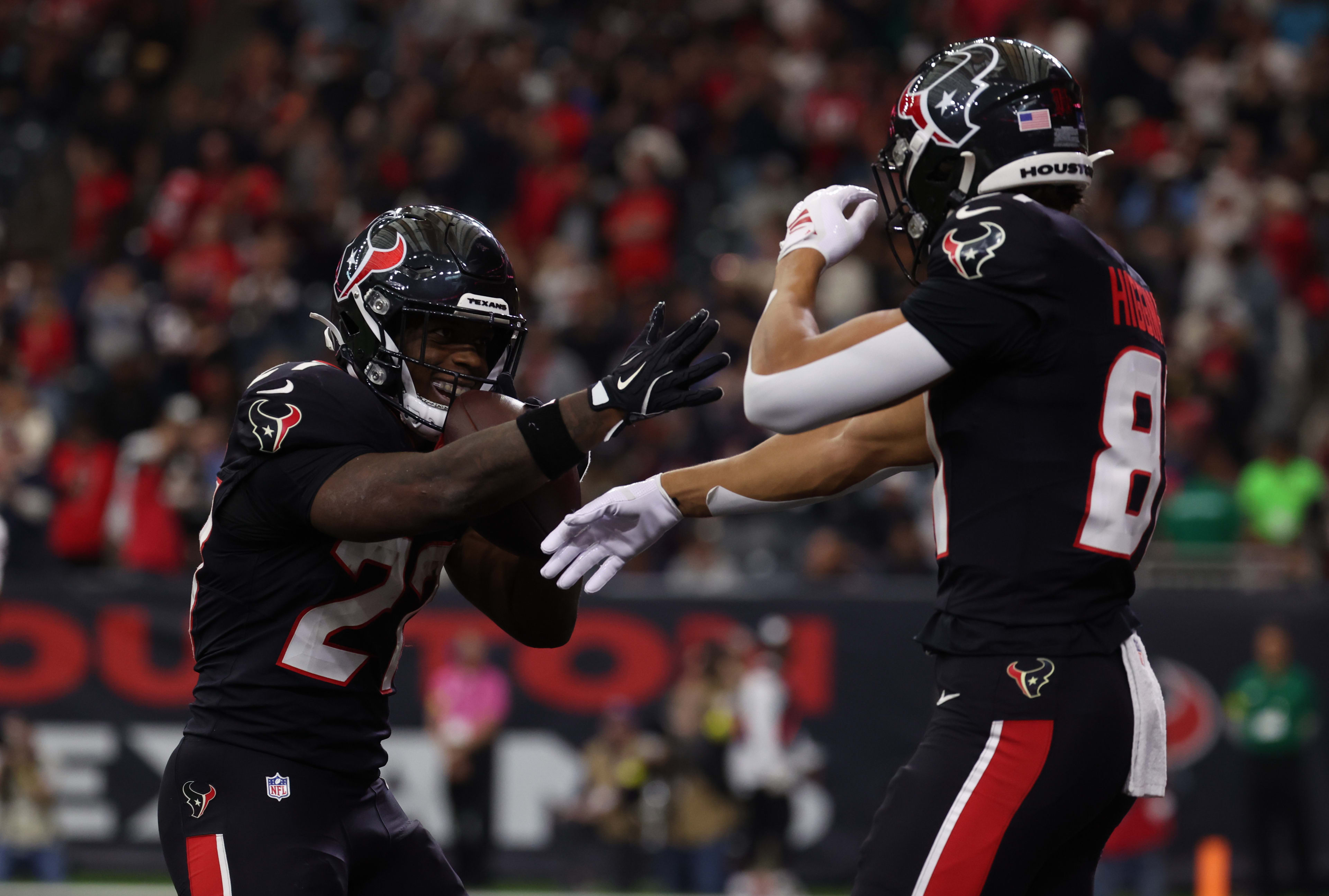 Texans' Woody Marks: Start or Sit in Fantasy Football Week 17 - Lindys ...
