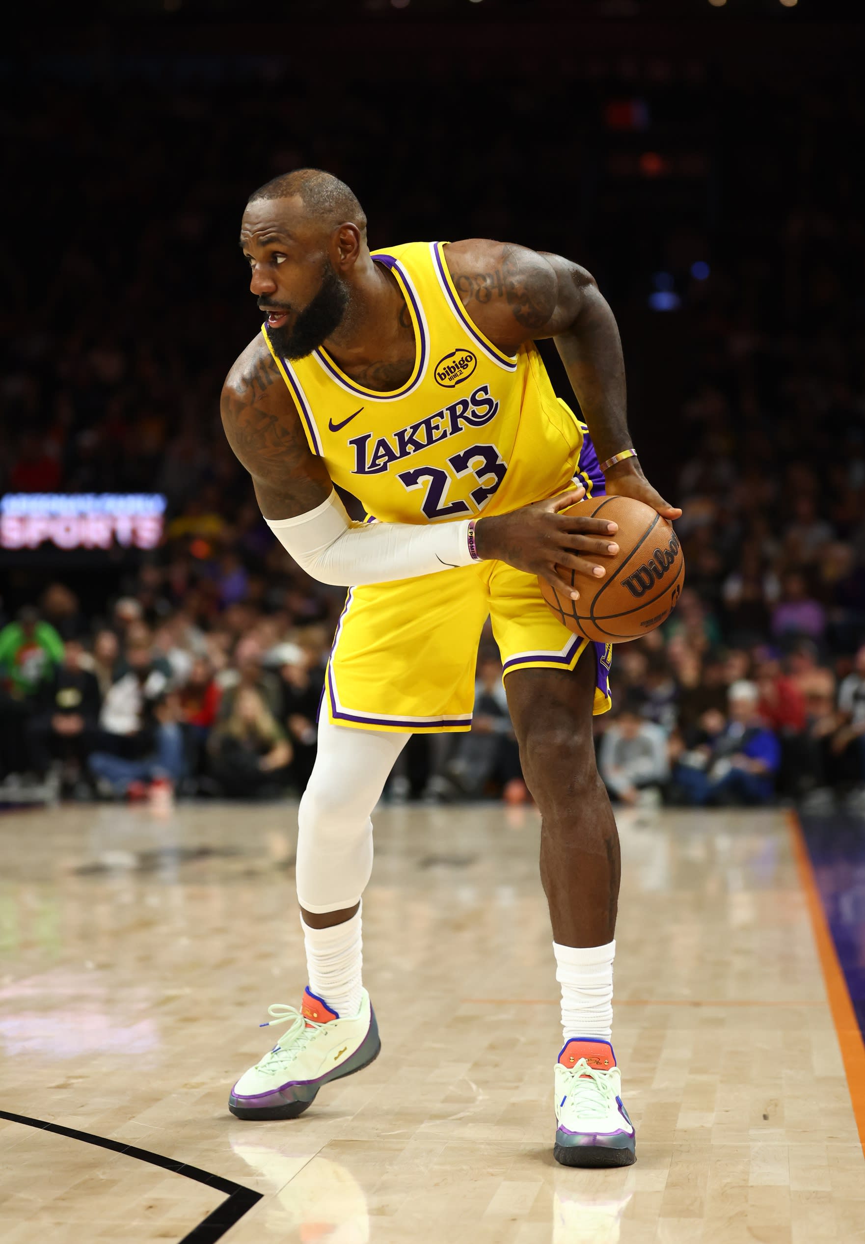 Lakers Star LeBron James Makes Honest Statement Ahead of 41st Birthday ...